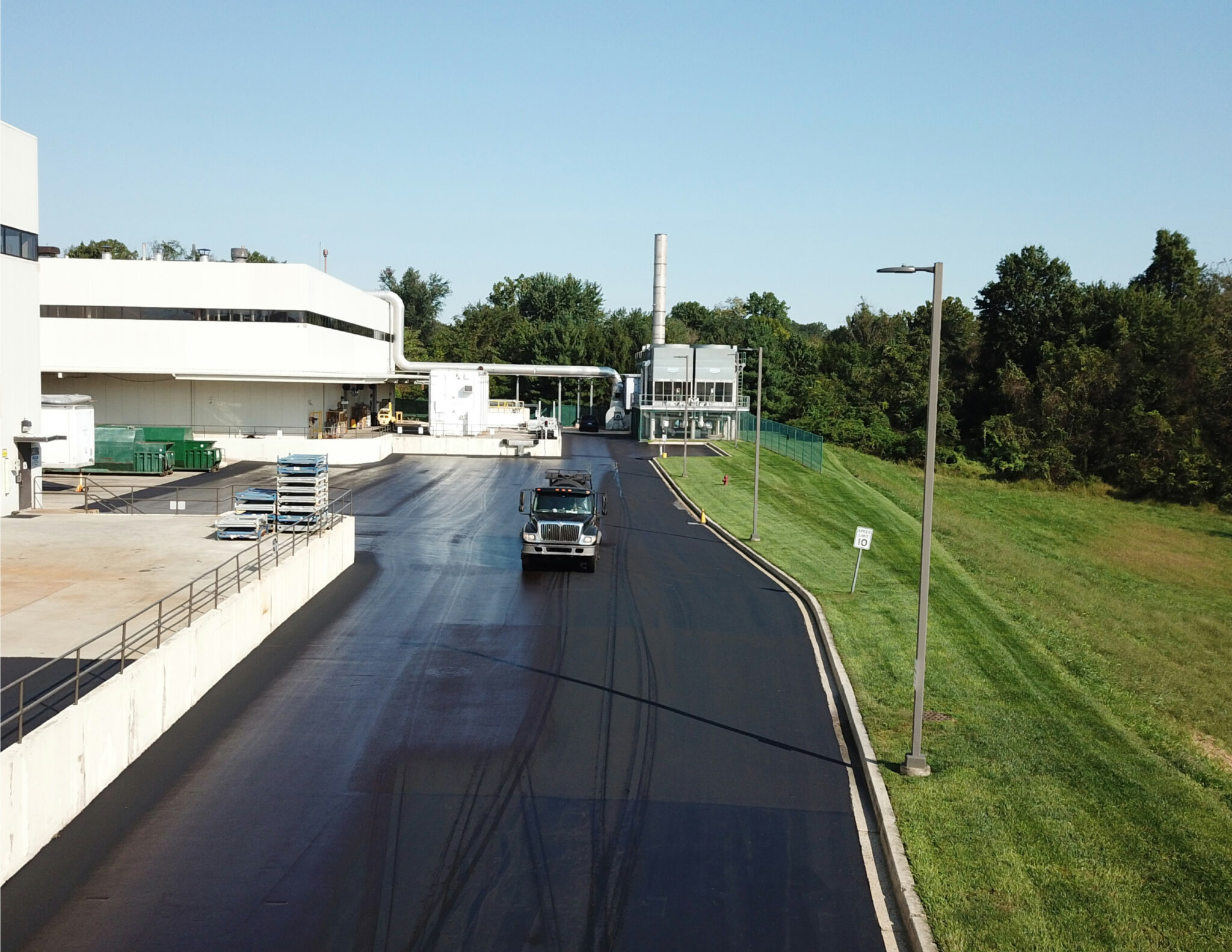 Parking Lot Maintenance: What Type of Sealer Should You Apply? - CAI ...