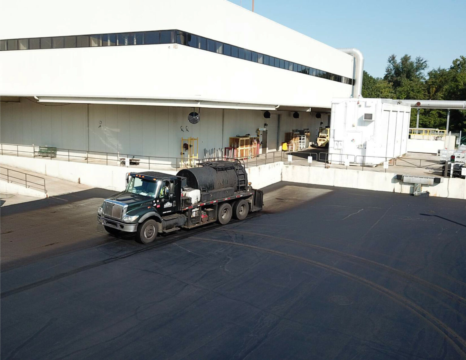 Parking Lot Maintenance: What Type of Sealer Should You Apply? - CAI ...